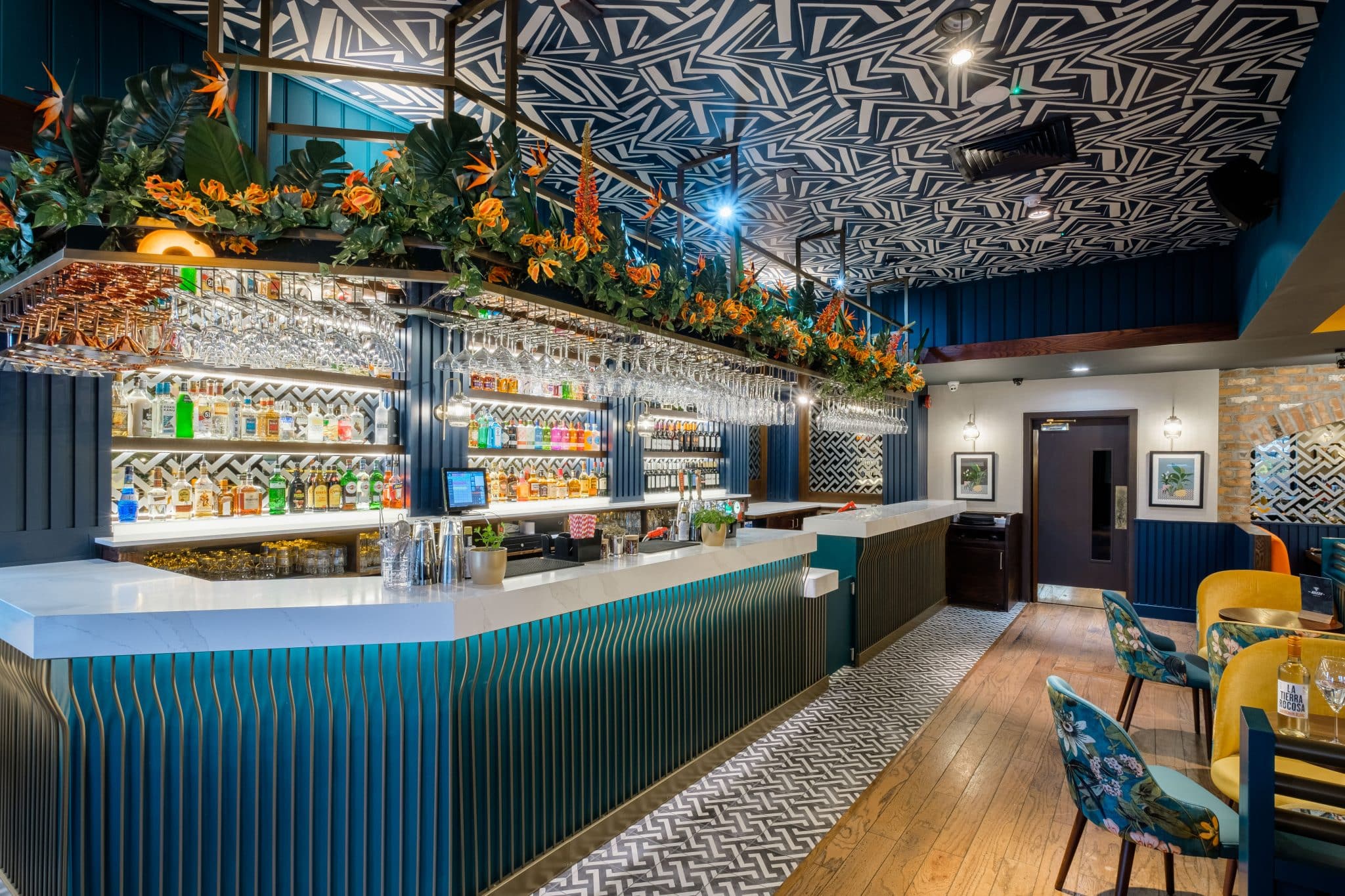 The Complete Guide to Restaurant Bar Design - Copper and Ash